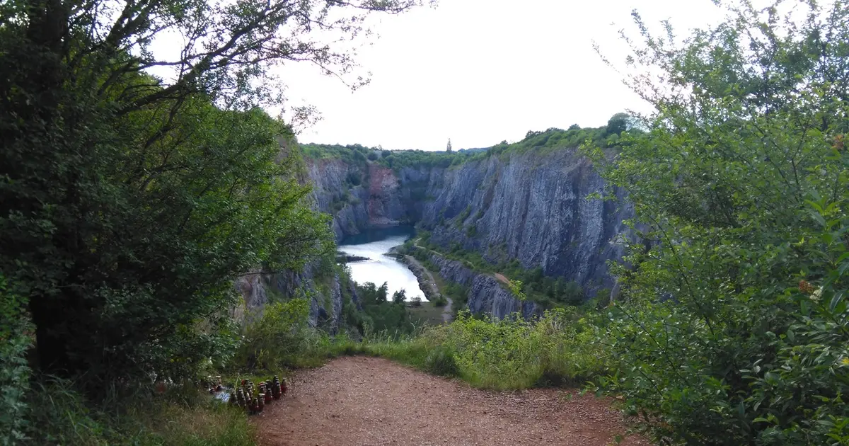 Lom Velká Amerika - Karlštejn